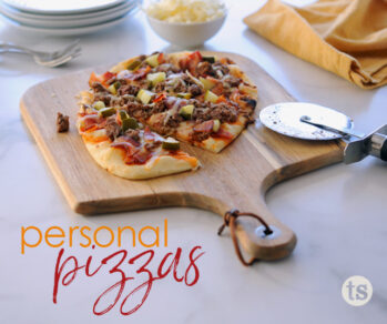 How to Make Perfect Personal Pizzas - Tastefully Simple Blog